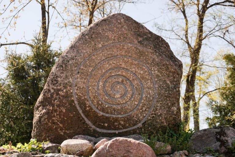 7 Keltische Symbole Und Ihre Bedeutung In Der Keltischen Mythologie ...