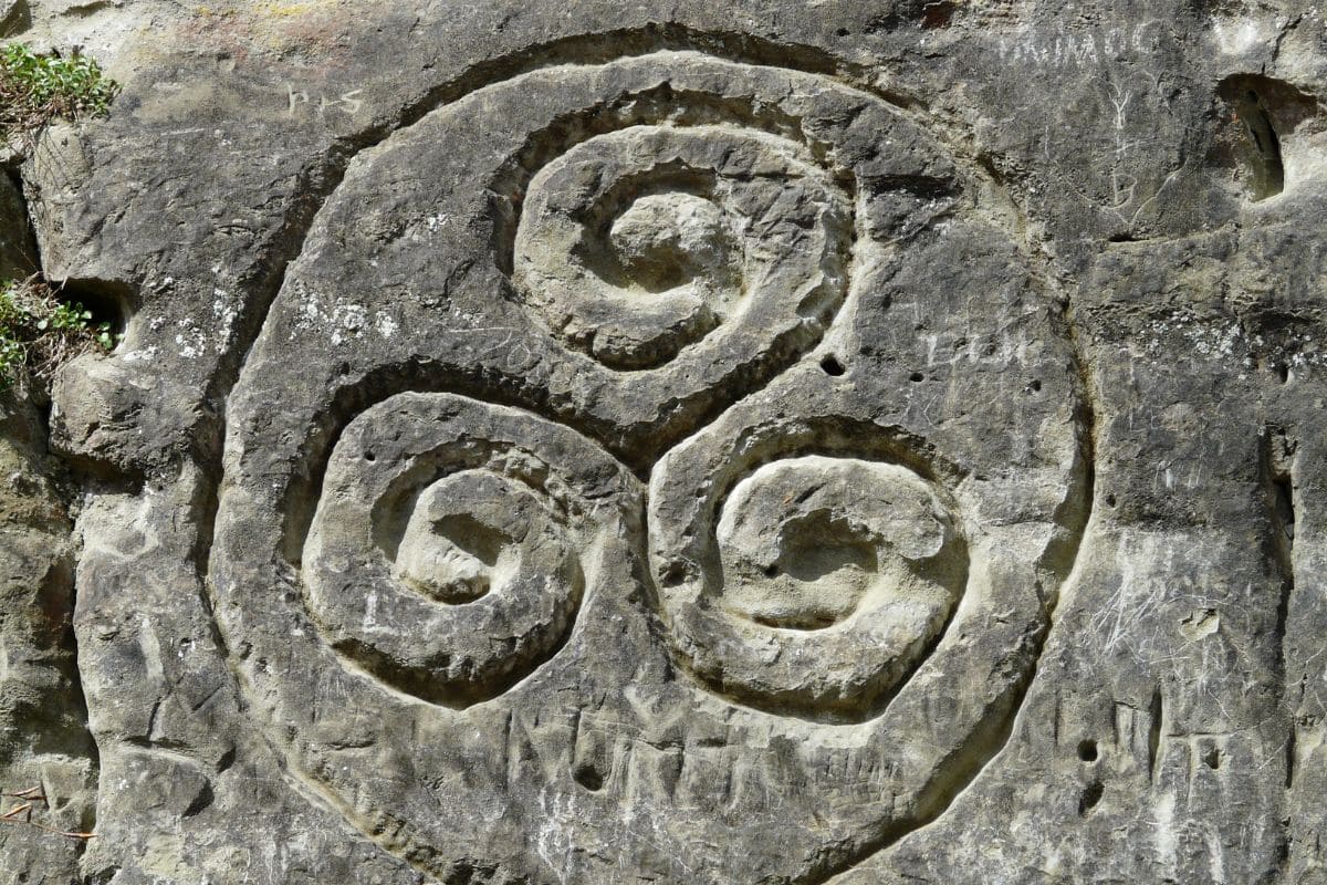 7 Keltische Symbole Und Ihre Bedeutung In Der Keltischen Mythologie ...