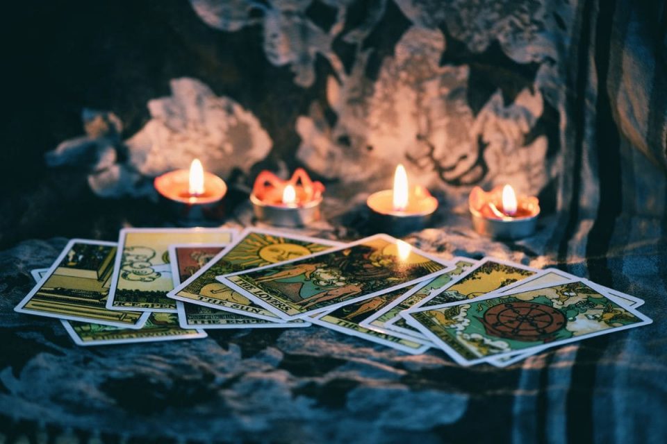 Tarotkarten Bedeutung: Geheimnisse Von Karten Im Tarot - Sinnopedia