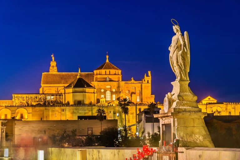 Die 12 Erzengel Symbole: Das Sind Ihre Wahren Bedeutungen! - Sinnopedia