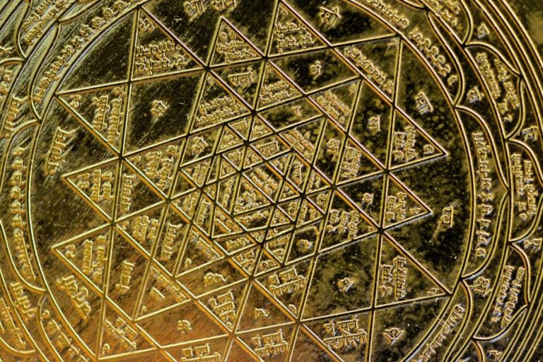 Sri Yantra: Die Mystische Macht Des Universums In Einem Symbol ...
